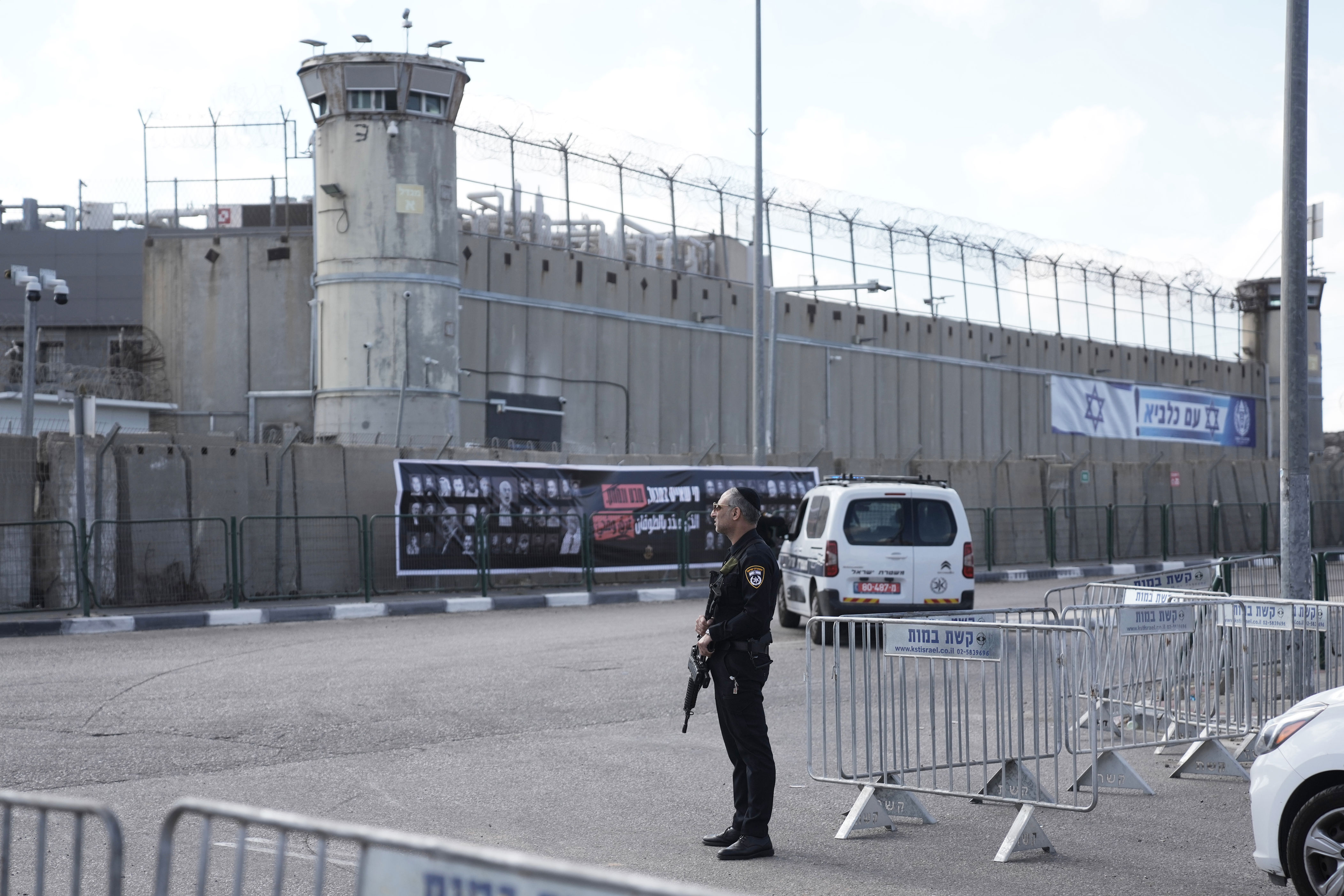 Israeli prisons are akin to 'torture camps', Israeli rights group finds