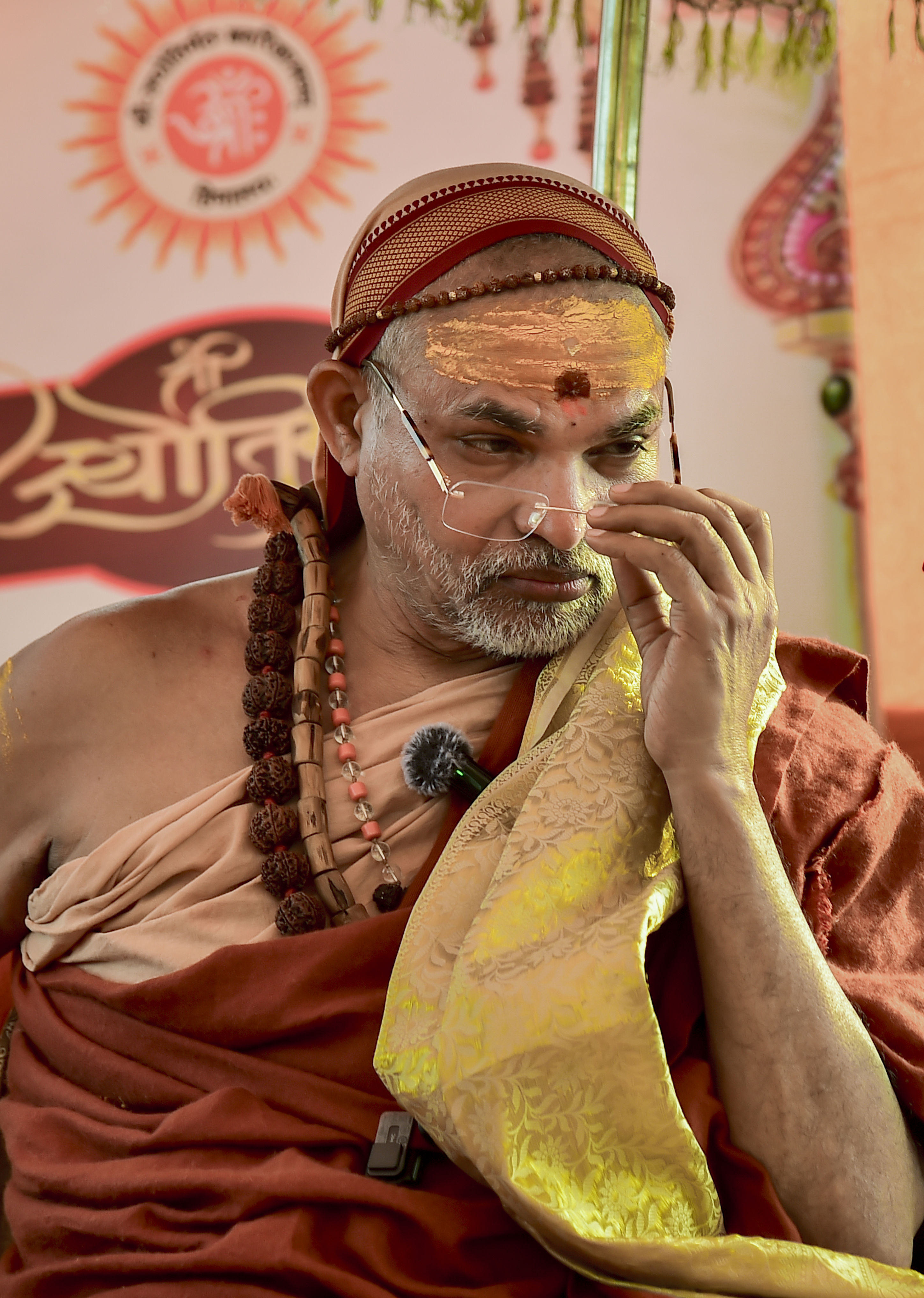 BJP people who used to ask Muslims 'kaagaz dikhao' now telling the same ...