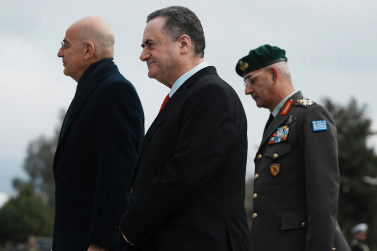 Israel will aid Greece in countering military drone swarms