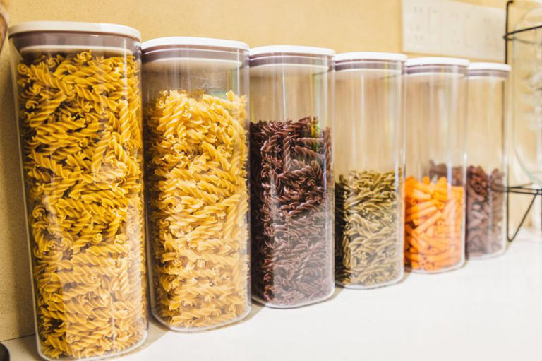 Channel 4 doctor shares little-known reason people 'can't stop eating'