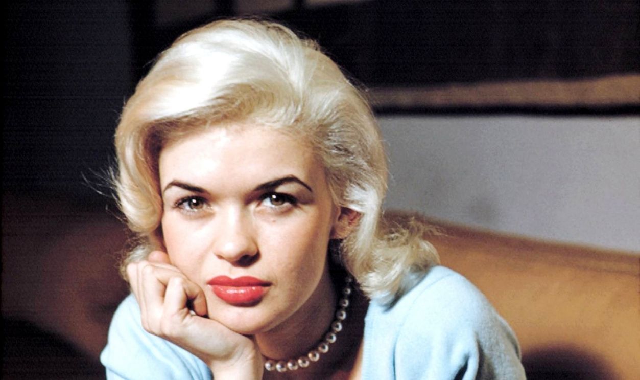 Everyone thought Jayne Mansfield was just a dumb blonde, but the truth ...