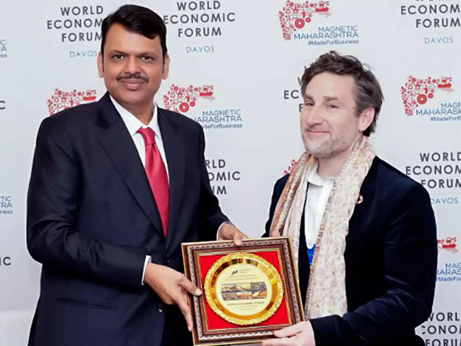 MMRDA signs 10 MoUs worth USD 96 billion on day 1 of WEF Davos