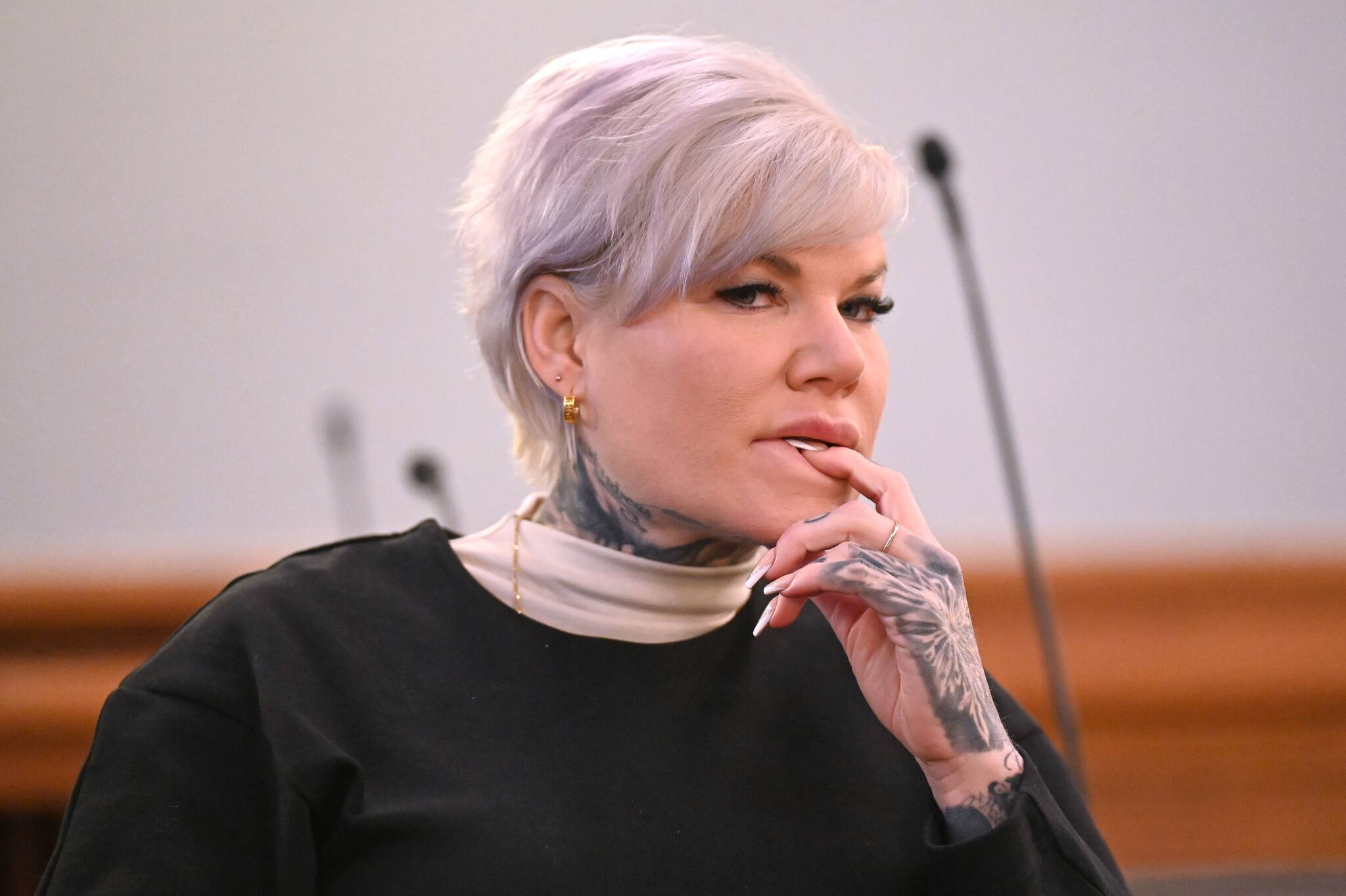 Verurteilung wegen Hitlergruß: Melanie Müller legt erneut Revision ein