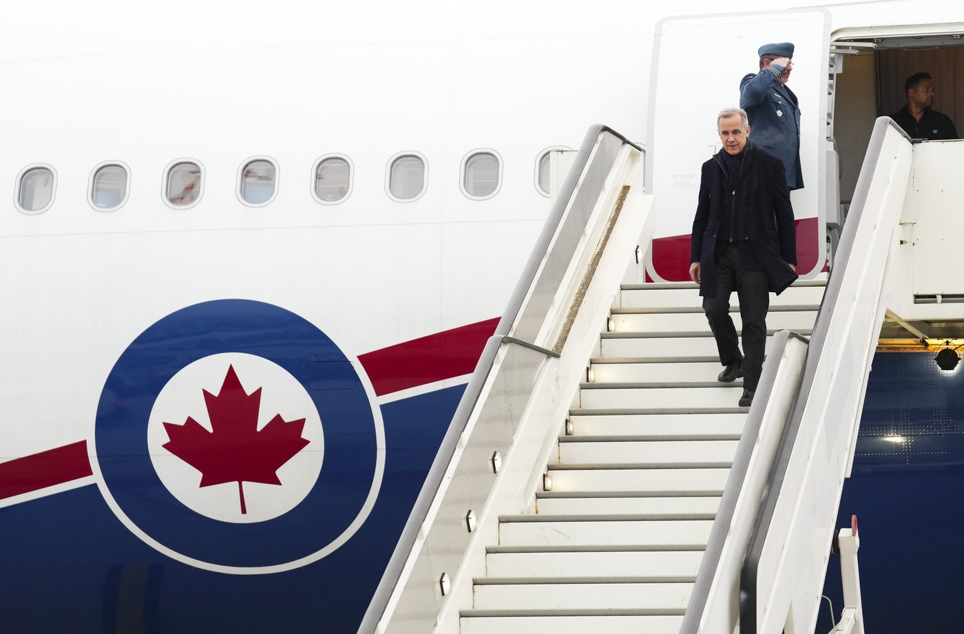 Carney kicks off pitch for investment at World Economic Forum in Davos ...