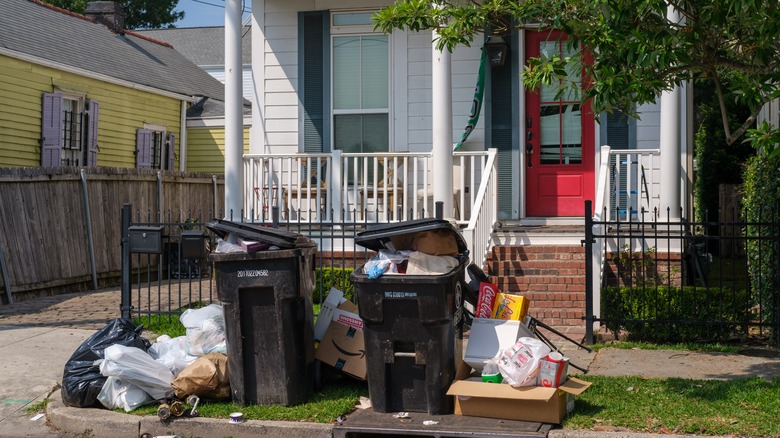 What is a sanitation violation & reasons why you could receive one