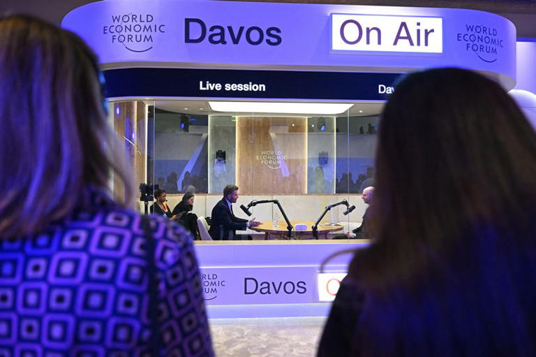 David Beckham spotted for first time just hours after Brooklyn's ...