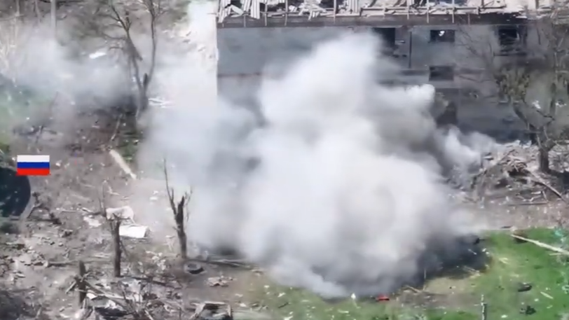 Russian units are being cut off and destroyed, real footage shows the ...