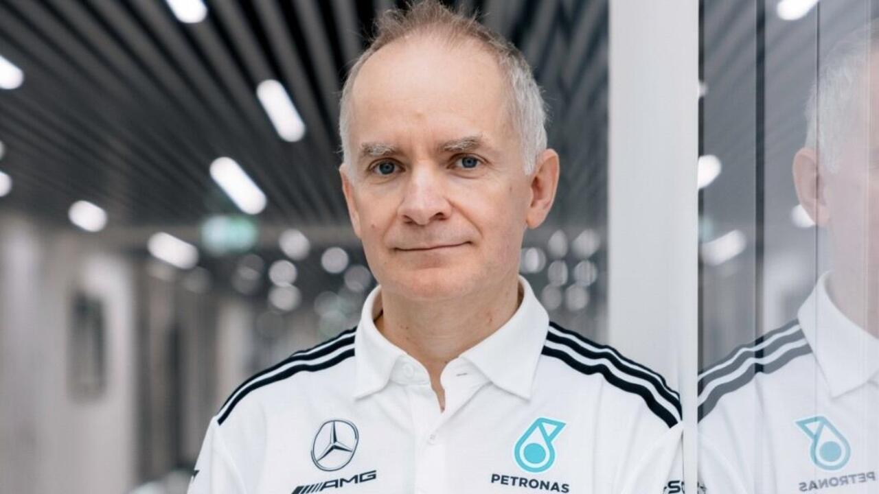 Formula 1, colpo in casa Mercedes: John Owen lascia il progetto 2026