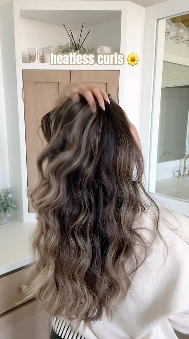 Heatless curls tutorial for effortless waves