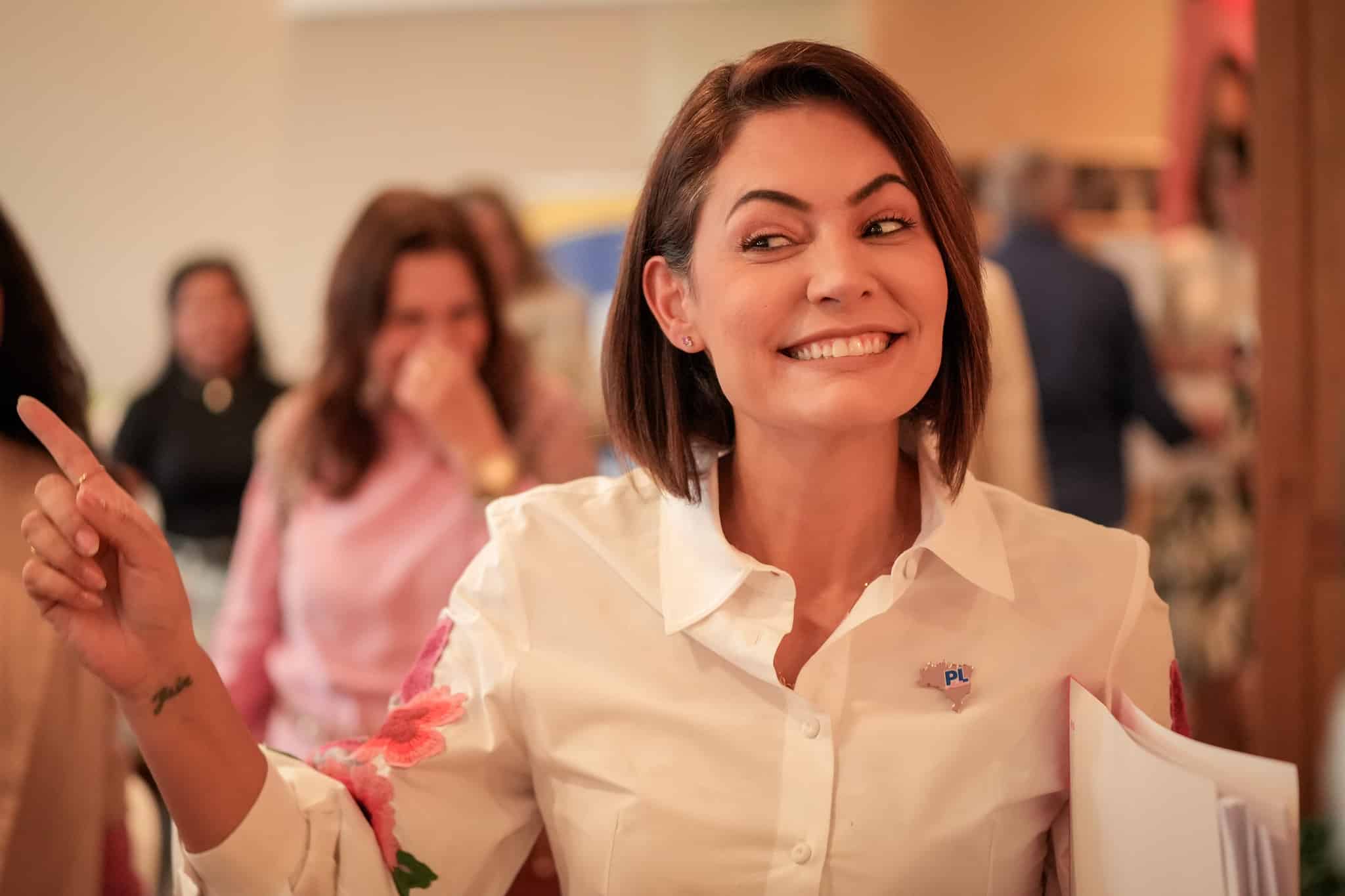 Michelle conversou com Moraes sem arrogância em nova tentativa de ...