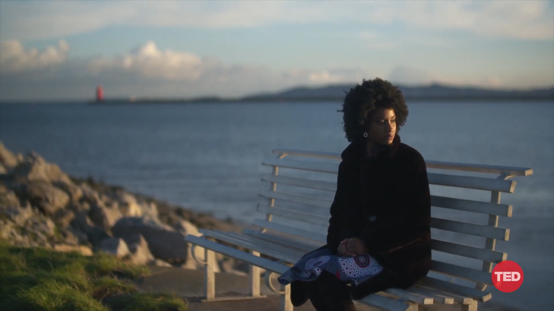 This country accepted a refugee family - but kept the father out for 18 ...