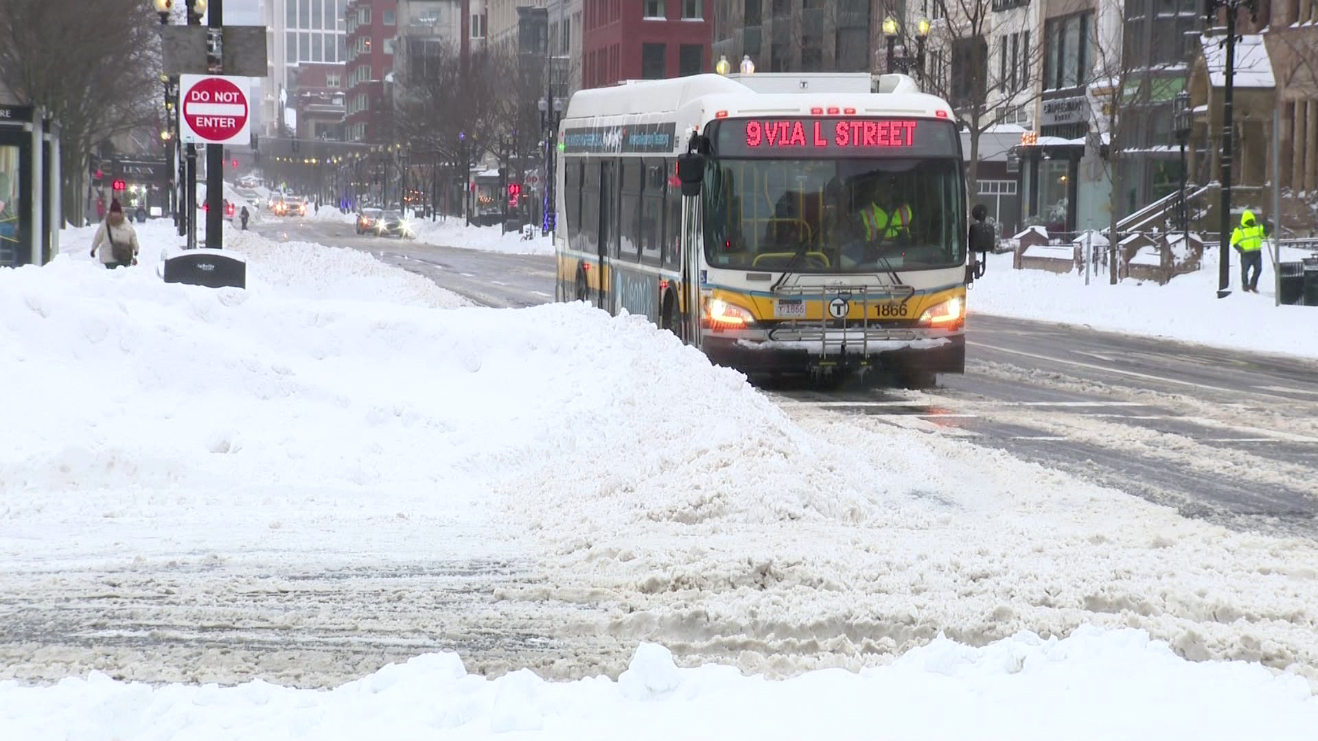 'Going to take all day': Mass. communities continue to dig out from ...