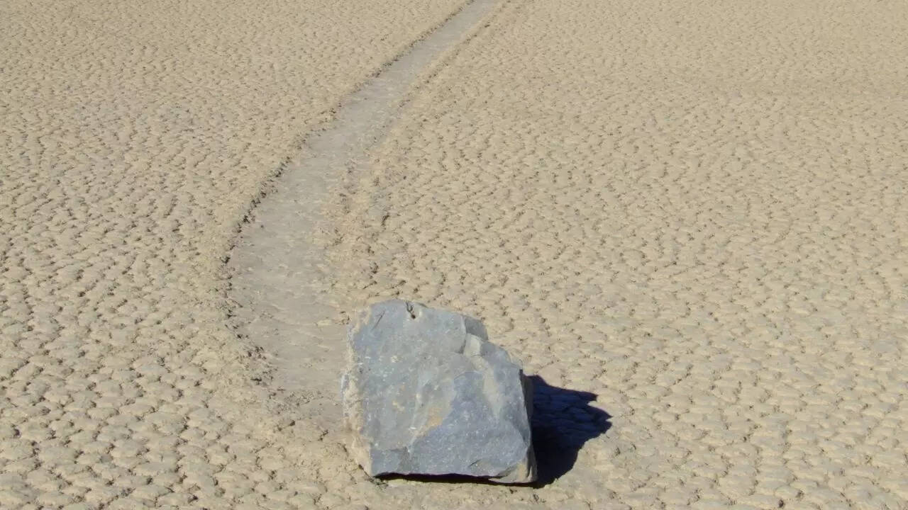 Mystery solved: What makes the sliding rocks of Death Valley move on ...