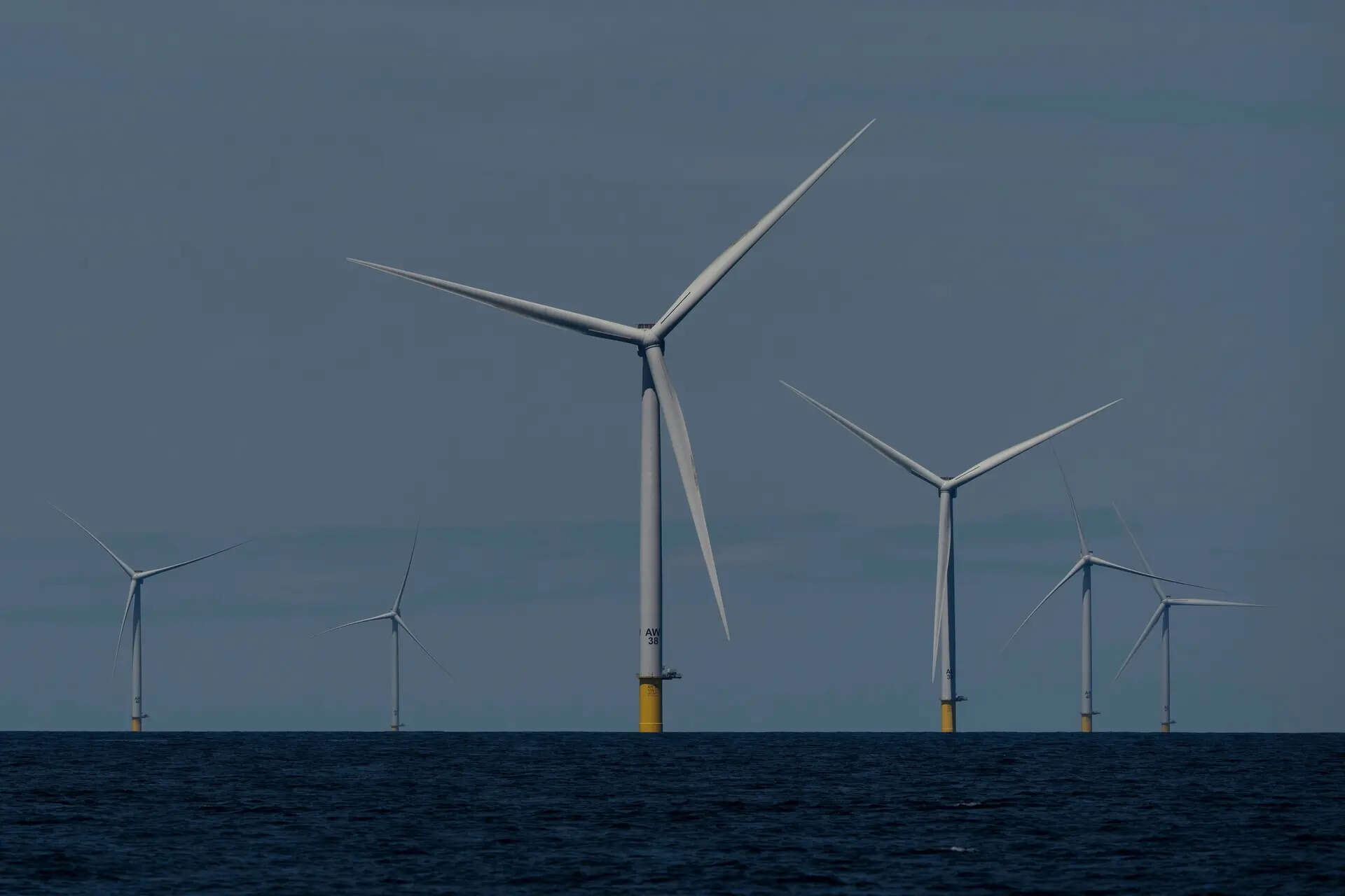 European nations reinforce wind power commitment with 100 GW pledge
