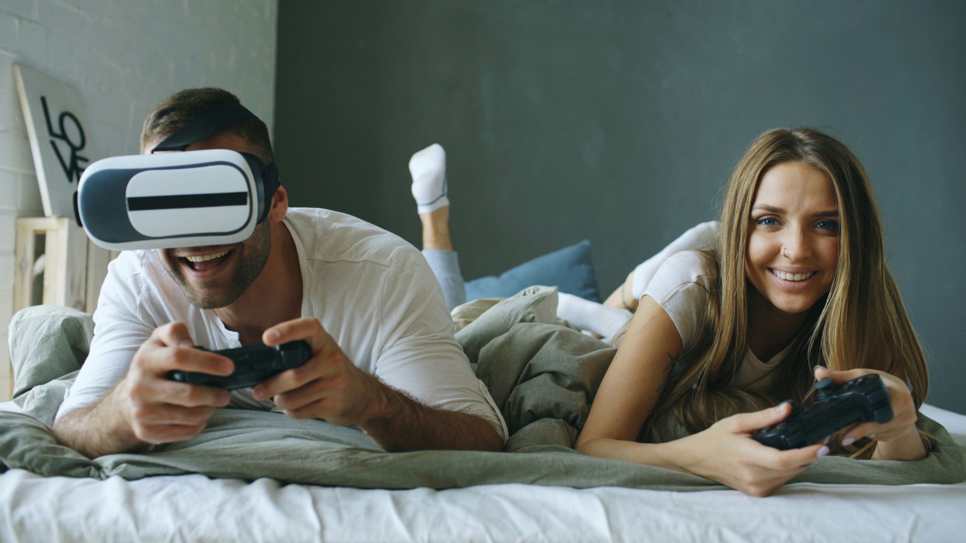 10 reasons to love in-game cheats & 10 reasons not to