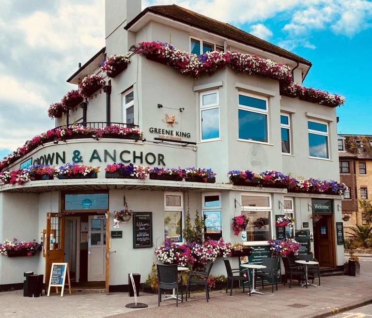 Eastbourne pub offers £1,000 prize in first ever singing contest