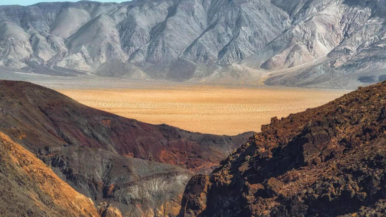 Mystery solved: What makes the sliding rocks of Death Valley move on ...