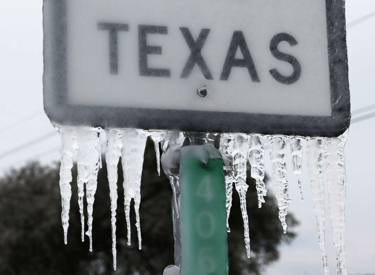 Dangerously cold air remains in Texas: See live TXDOT maps of road ...
