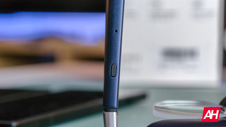 XREAL 1S review: A 500-inch cinema that actually fits in your pocket