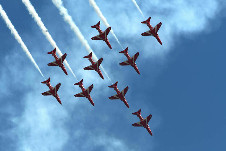 Rok temu pisałem o inwestowaniu w europejską zbrojeniówkę. Sprawdźmy ...