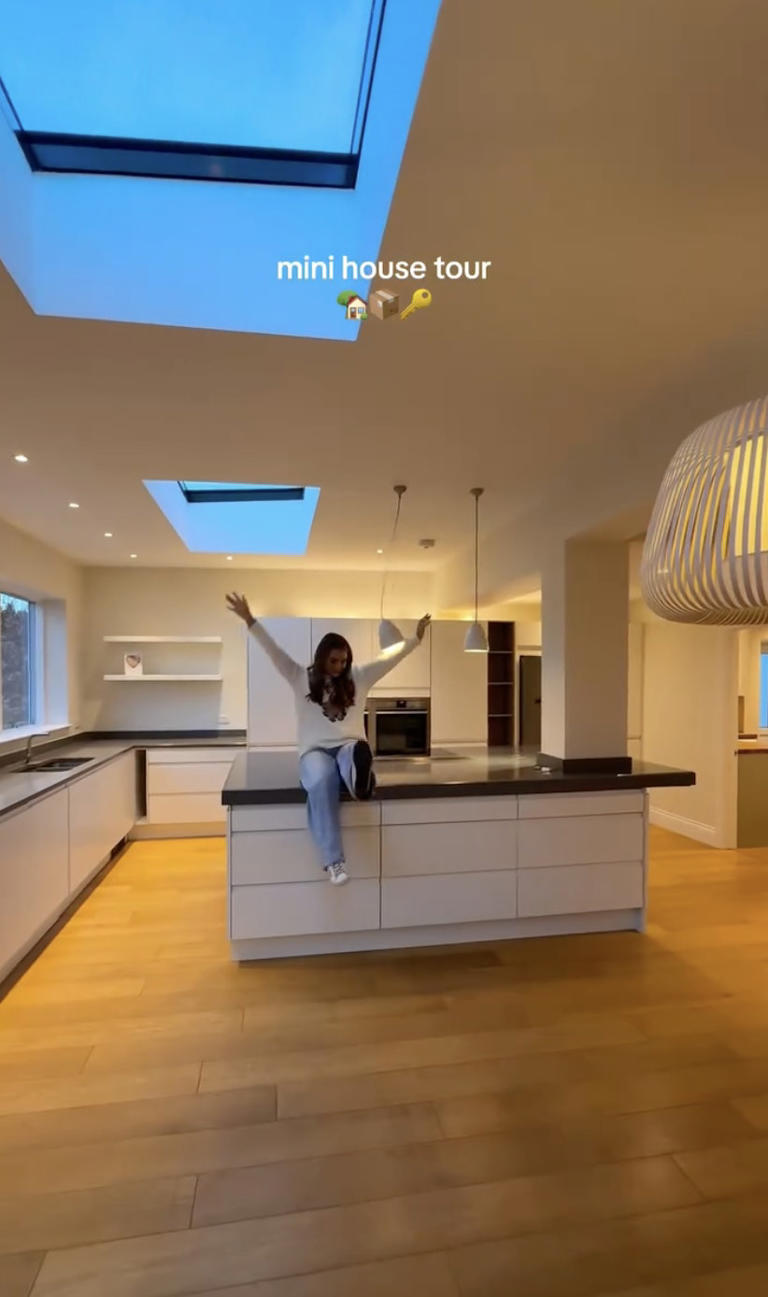 Love Island: You need to see Lucinda Strafford’s house with a marble ...