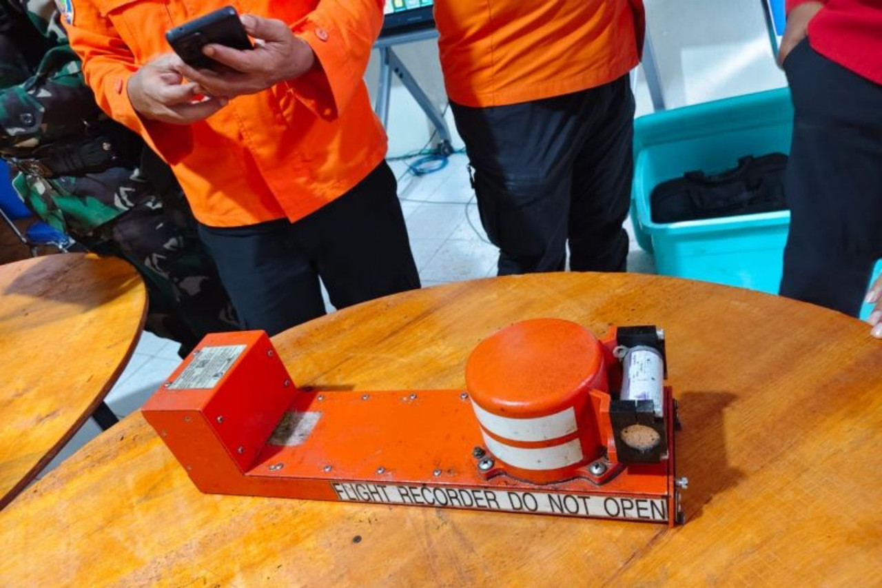 Black box ATR 42-500 bisa jadi dasar rekomendasi keselamatan ...