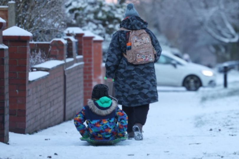 Met Office names all the UK areas facing 20cm of snow on Tuesday - full ...