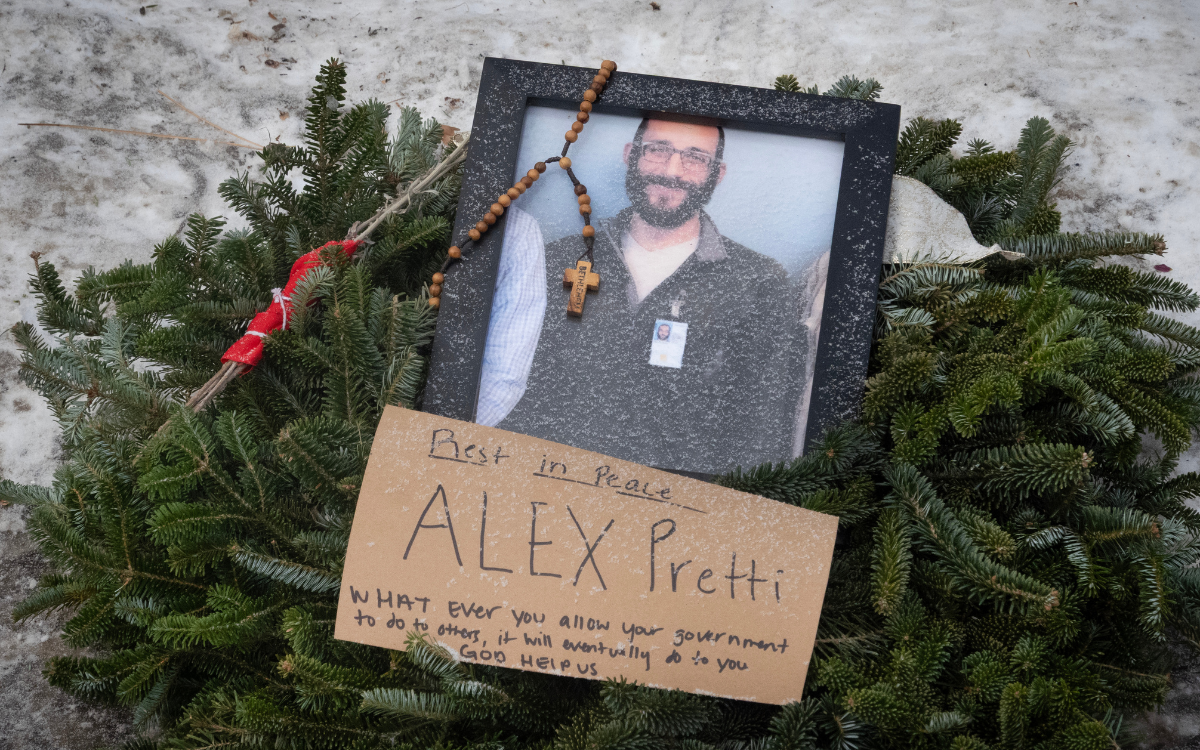 Alex Pretti tributes: colleagues, friends call death "cold-blooded murder"