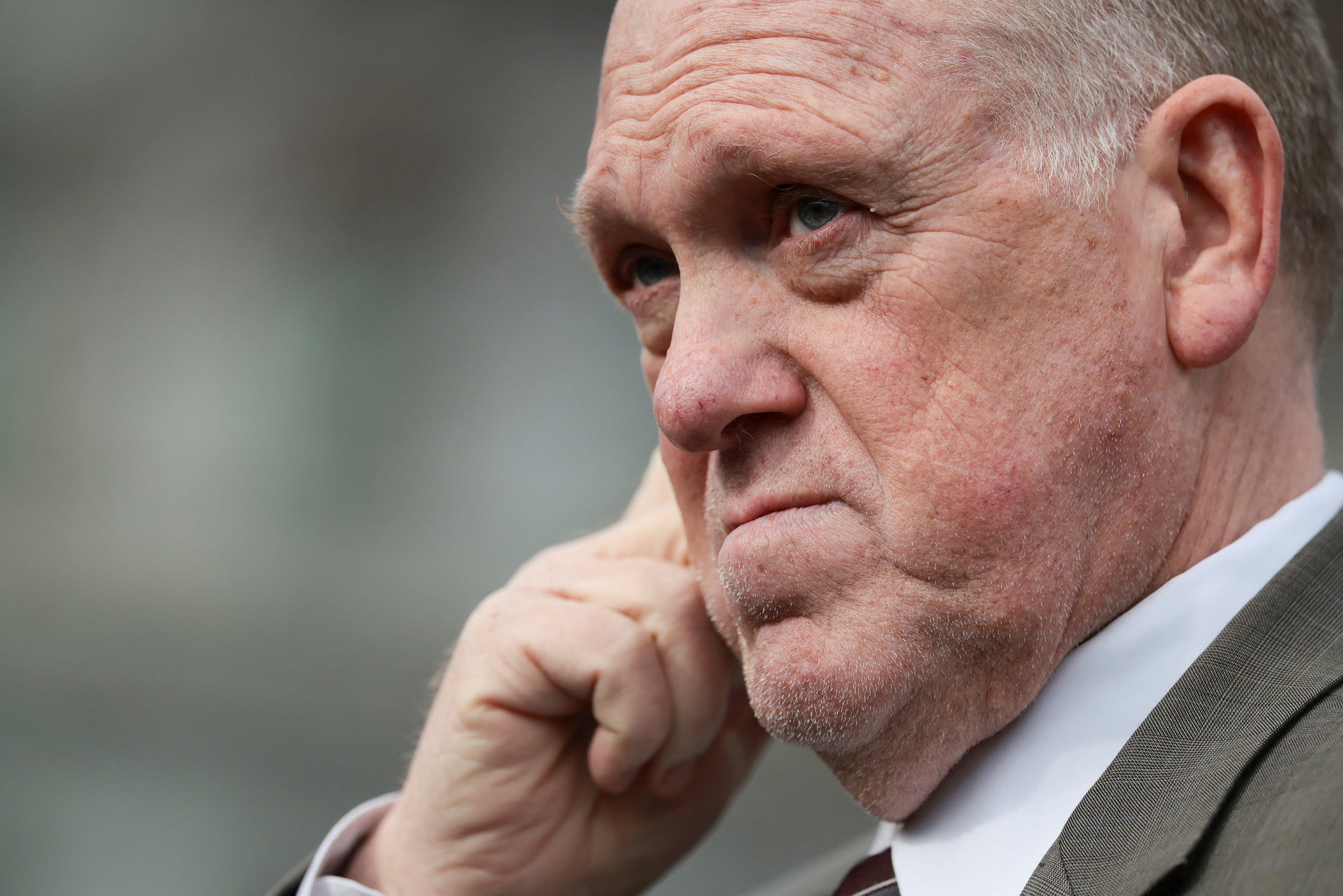 Mort d’Alex Pretti : Donald Trump dépêche à Minneapolis son responsable ...