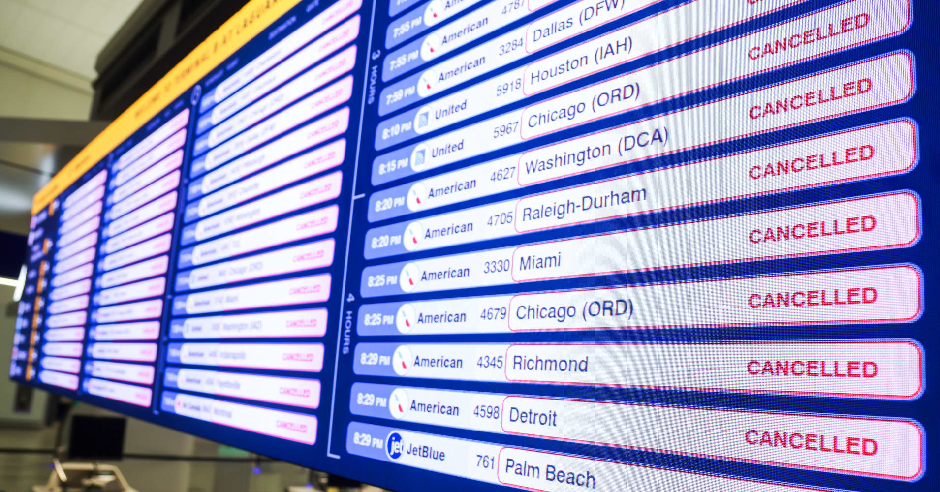 Air travel will return to normal by Wednesday, Transportation Secretary ...