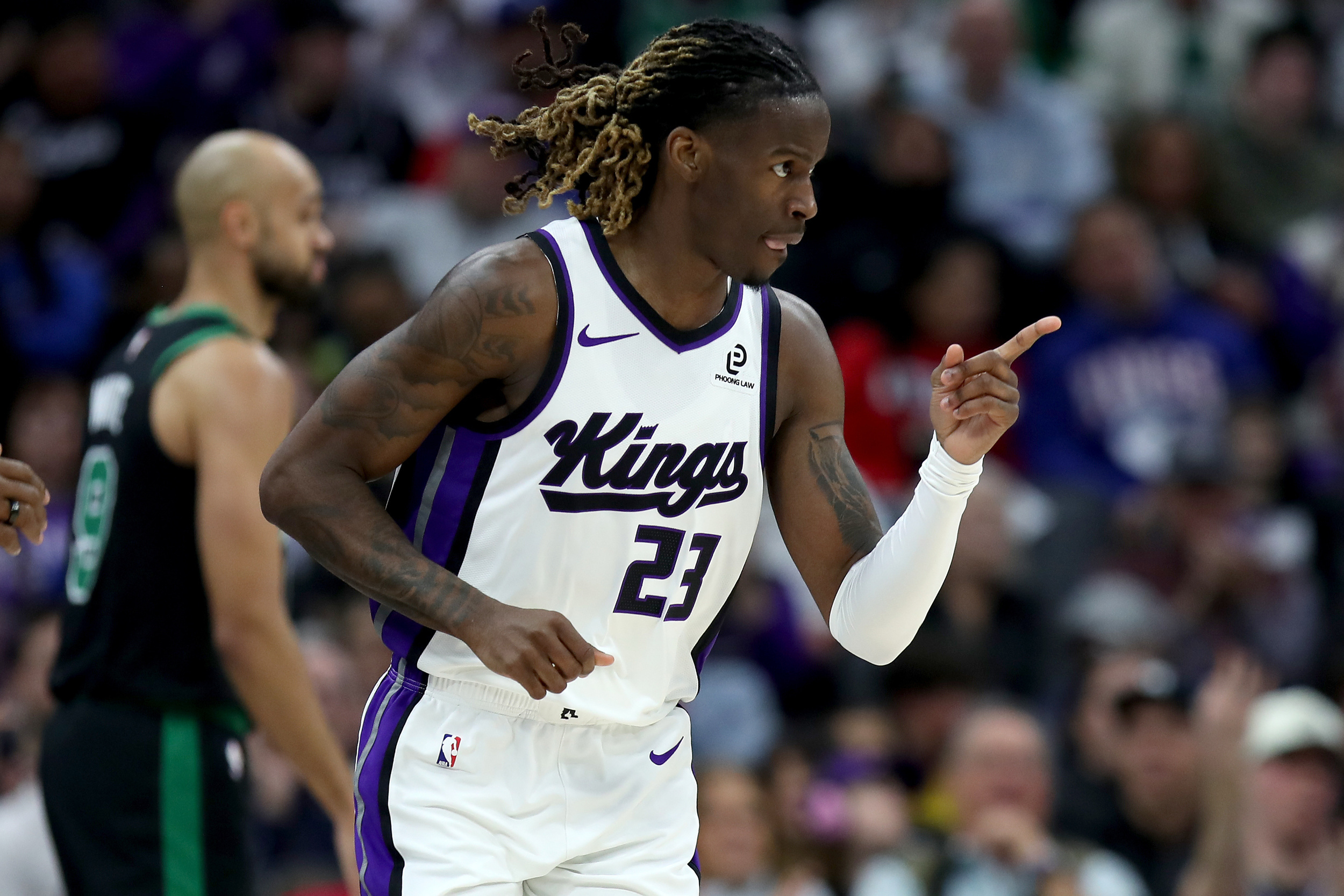 Kings seeking first-round pick for Keon Ellis