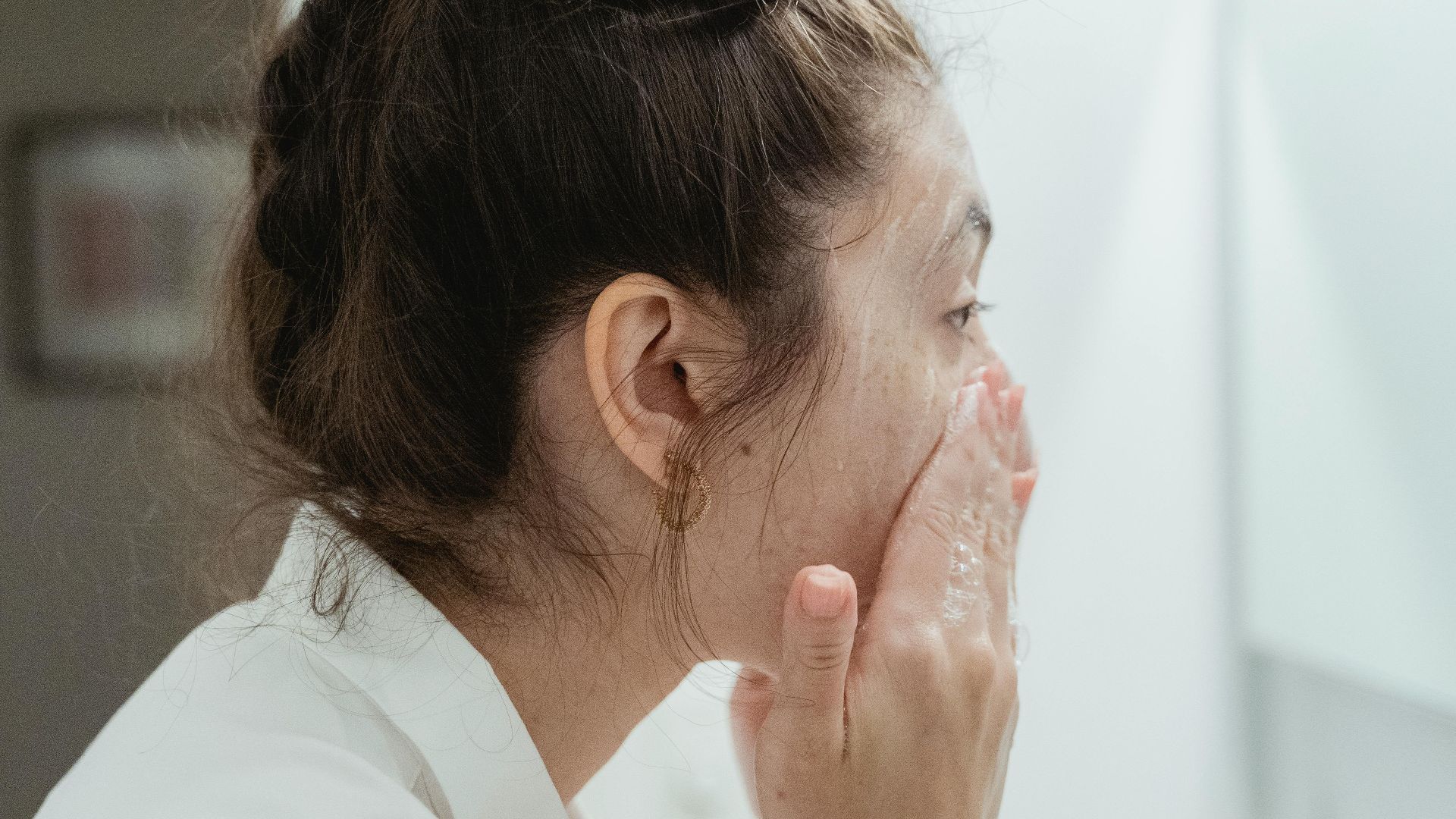 20 low-effort, high-outcome beauty tips everyone needs