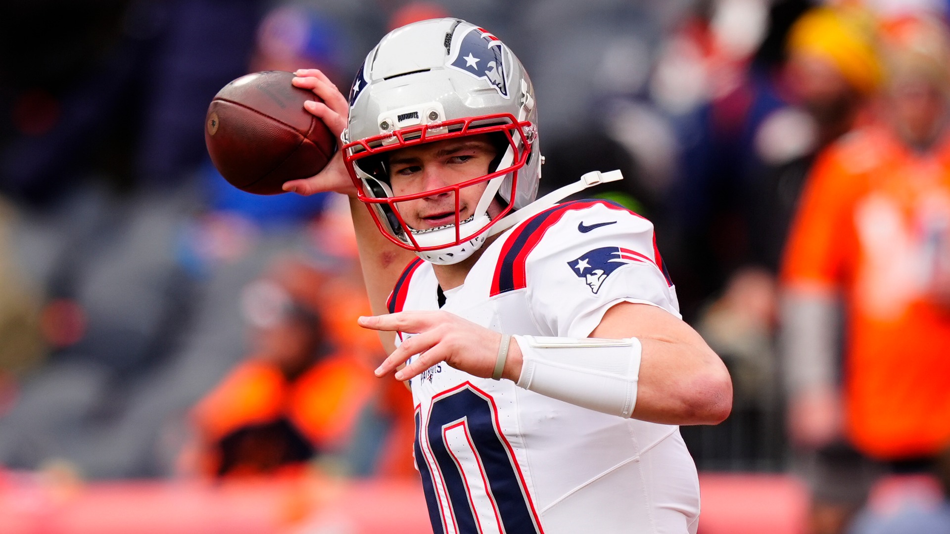Patriots survive low-scoring affair in 10-7 win vs. Broncos