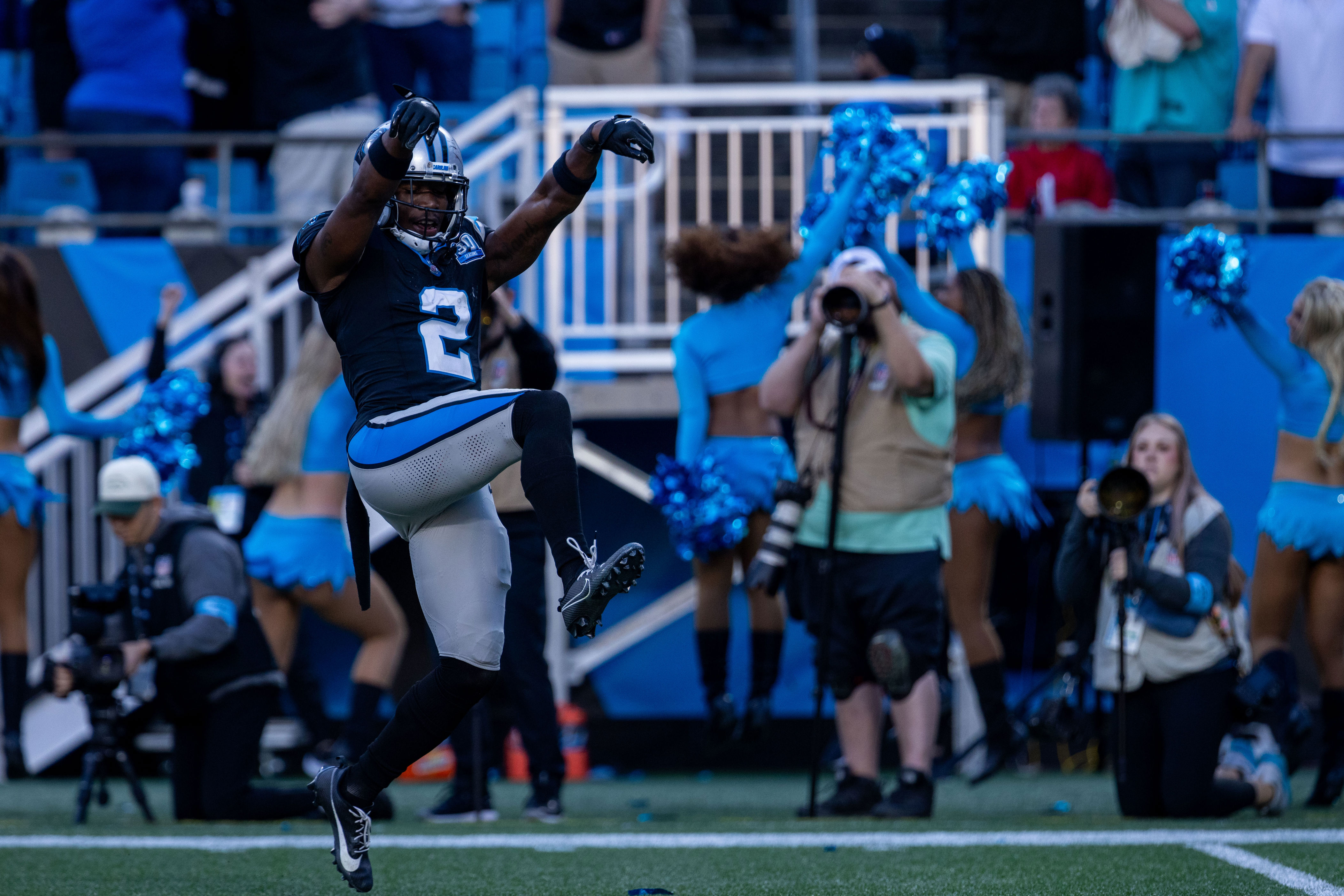 Final 2025 ratings for the Panthers defense, per Pro Football Focus