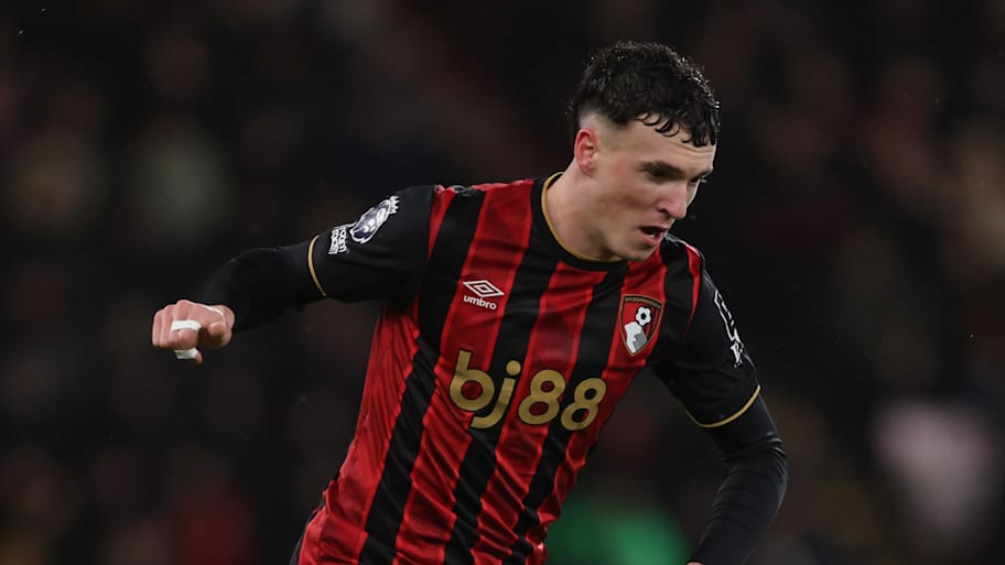 Real Madrid mercato : La somme folle que la vente d'Alex Jimenez va ...