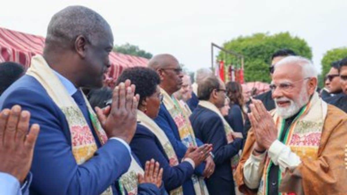 Rahul Gandhi's 'Gamosa' Behind Latest BJP vs Congress