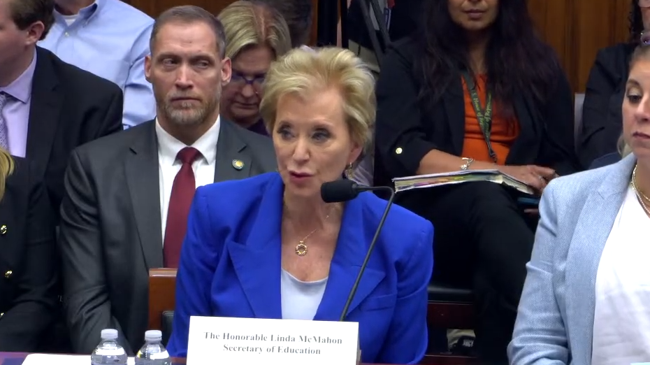 ‘We started putting teeth in’: Trump stooge Linda McMahon brags about ...