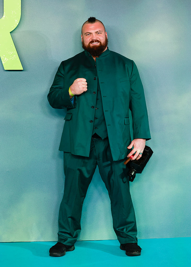 Jason Statham looking dapper on the red carpet at the Shelter premiere