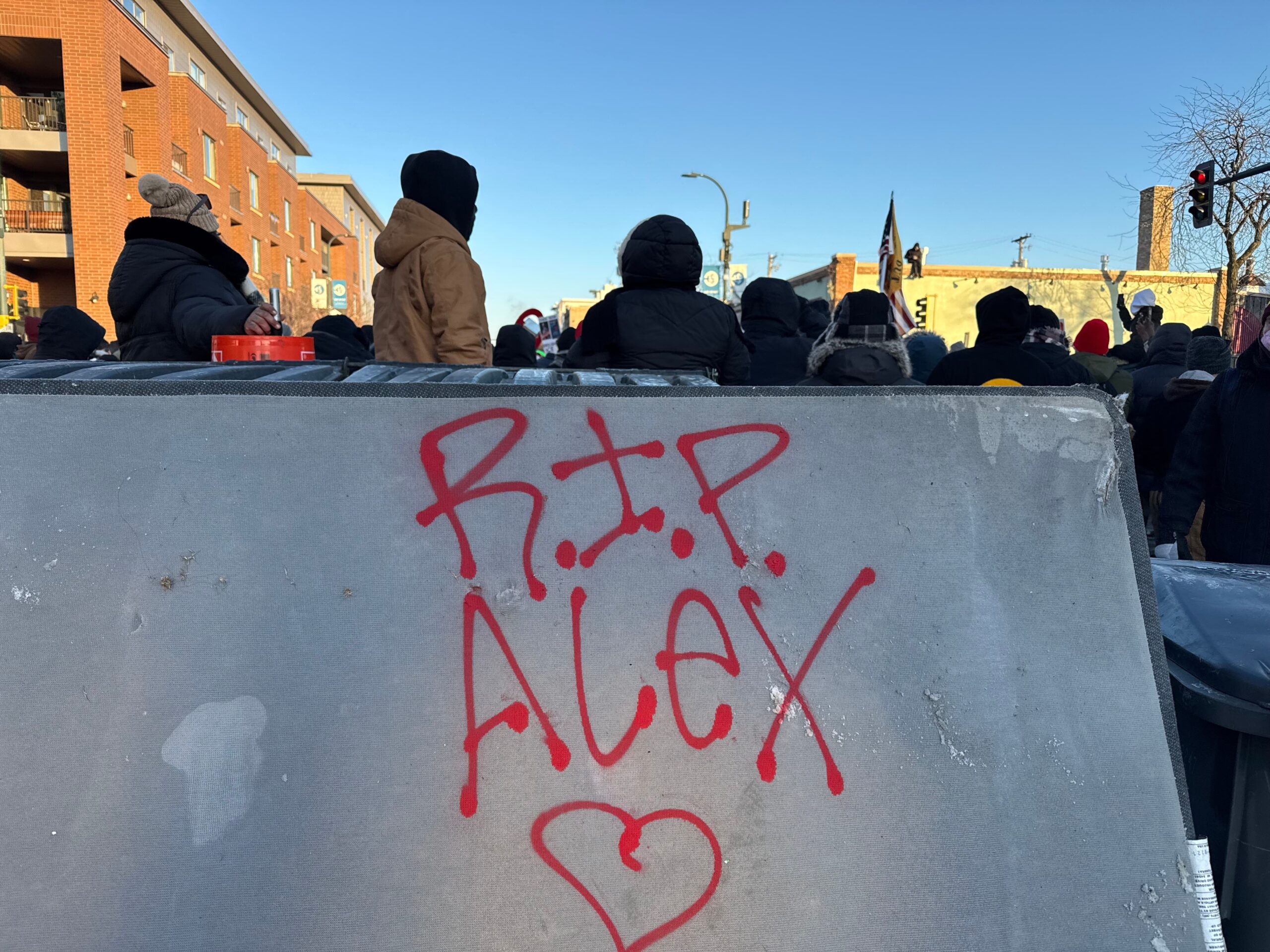 CBS News Analysis Finds Pretti Shooting Video Contradicts Trump ...