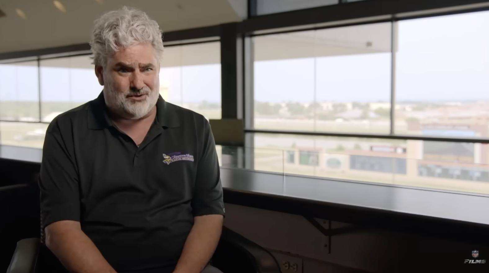 NFL announcer steps away amid controversy