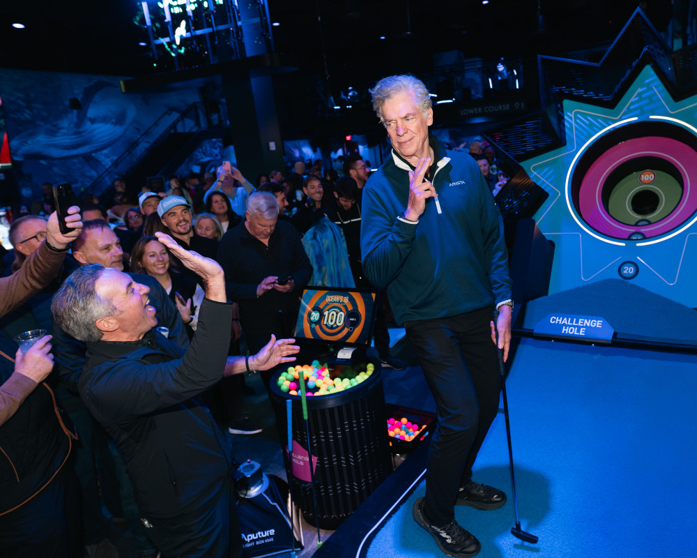 Shooter McGavin's Christopher McDonald brings fun to Ocean's 18 mini ...