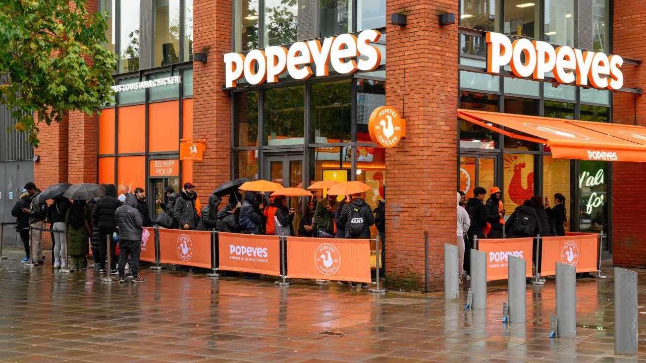 American fast food brand to create over 500 jobs in Greater Manchester ...