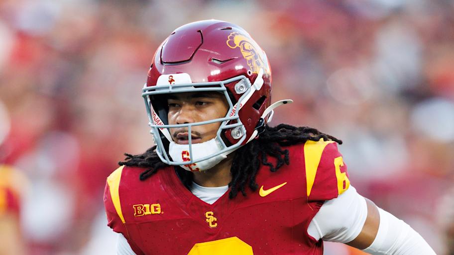 Latest NFL mock draft gives Dolphins a game-changing WR weapon