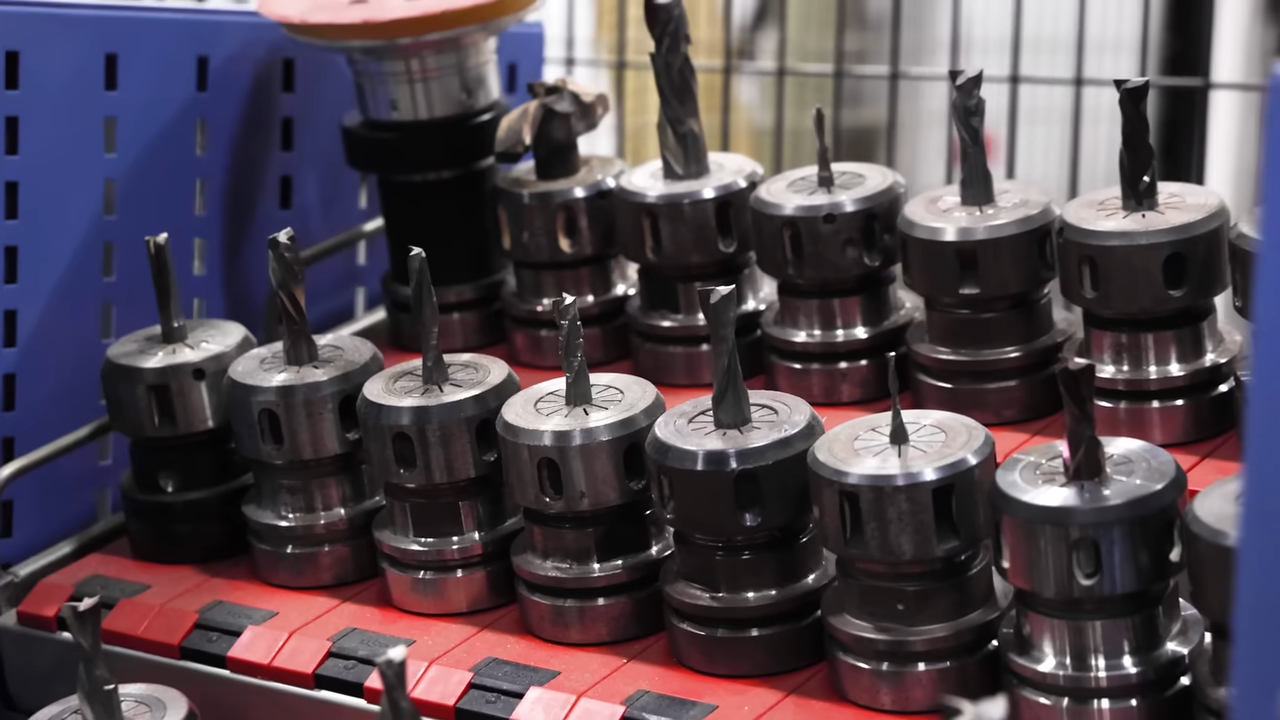 One wrong move and this machine would take all your fingers