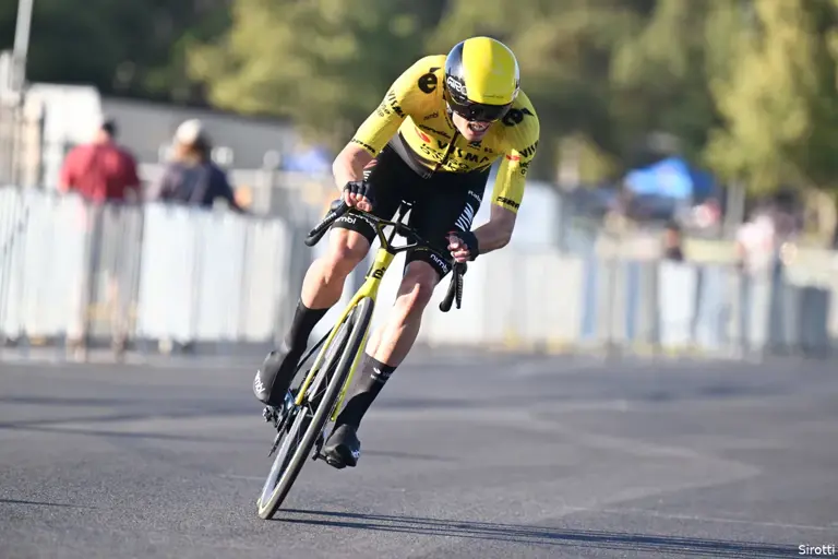 UAE rider Bjerg suffers multiple fractures after kangaroo collision ...