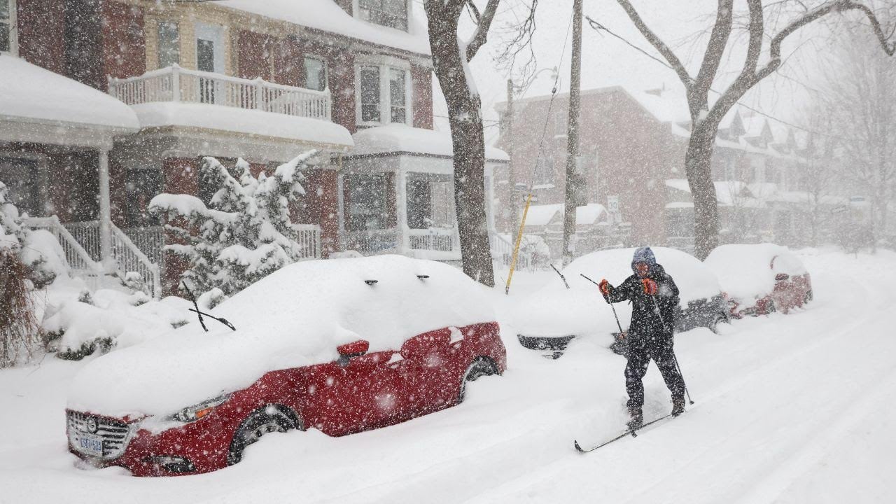Record-breaking storm cancels school across southern Ontario