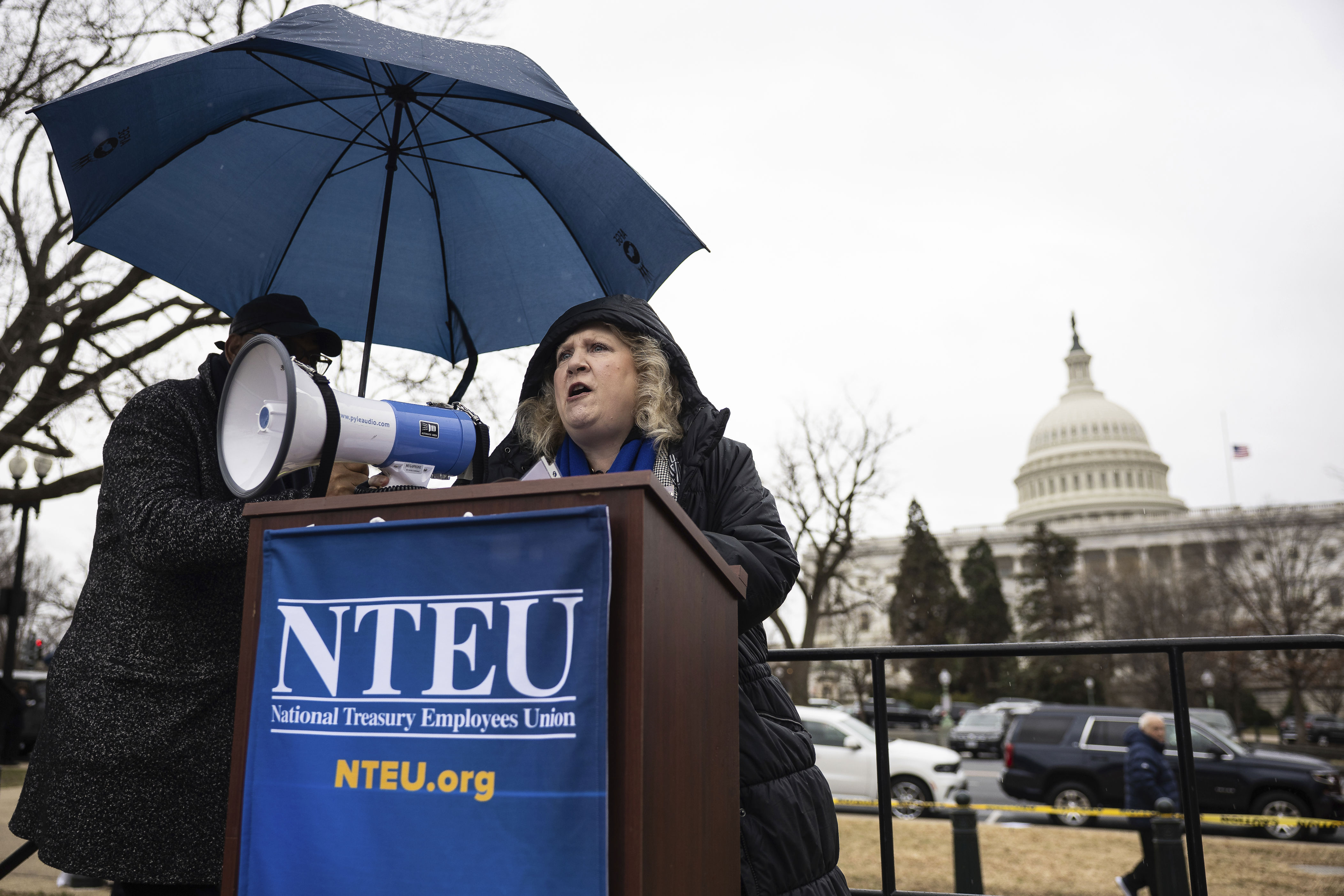 Federal workers accuse Trump administration of breaking labor laws