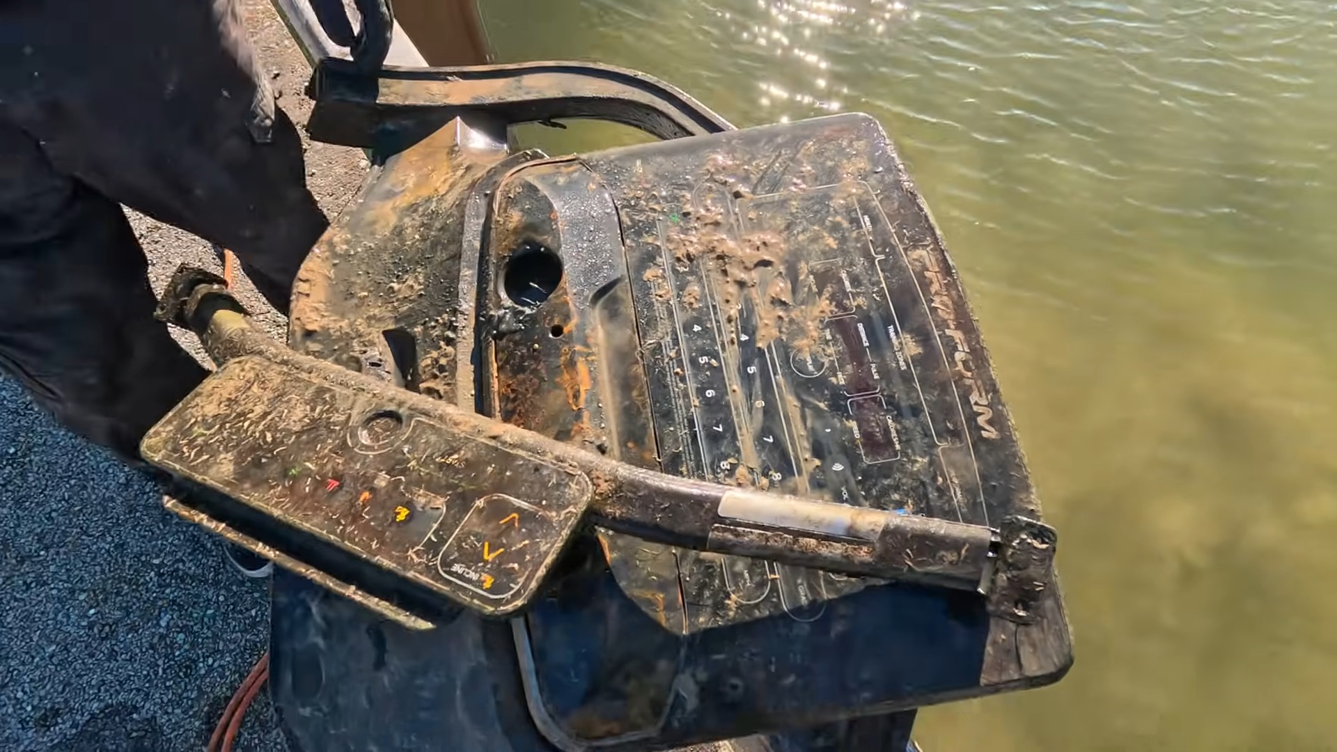 Southern Illinois looked calm… magnet fishing said otherwise