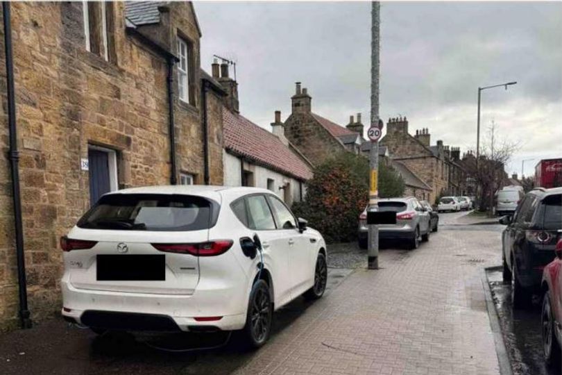 Midlothian homeowner wins appeal over electric charger outside his house
