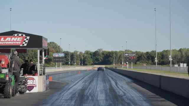 Corvette ZR1X record-setting quarter mile run